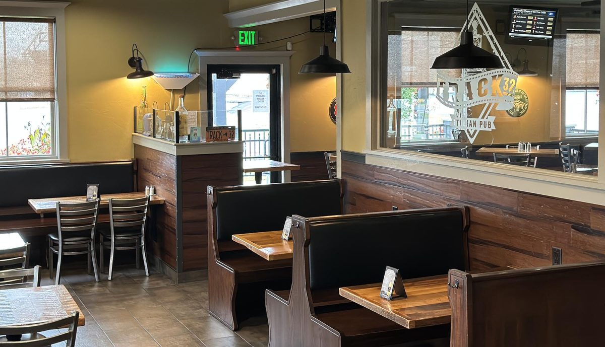 Track 32 Italian Pub | Restaurant/Bar | Feura Bush, Selkirk, Glenmont ...